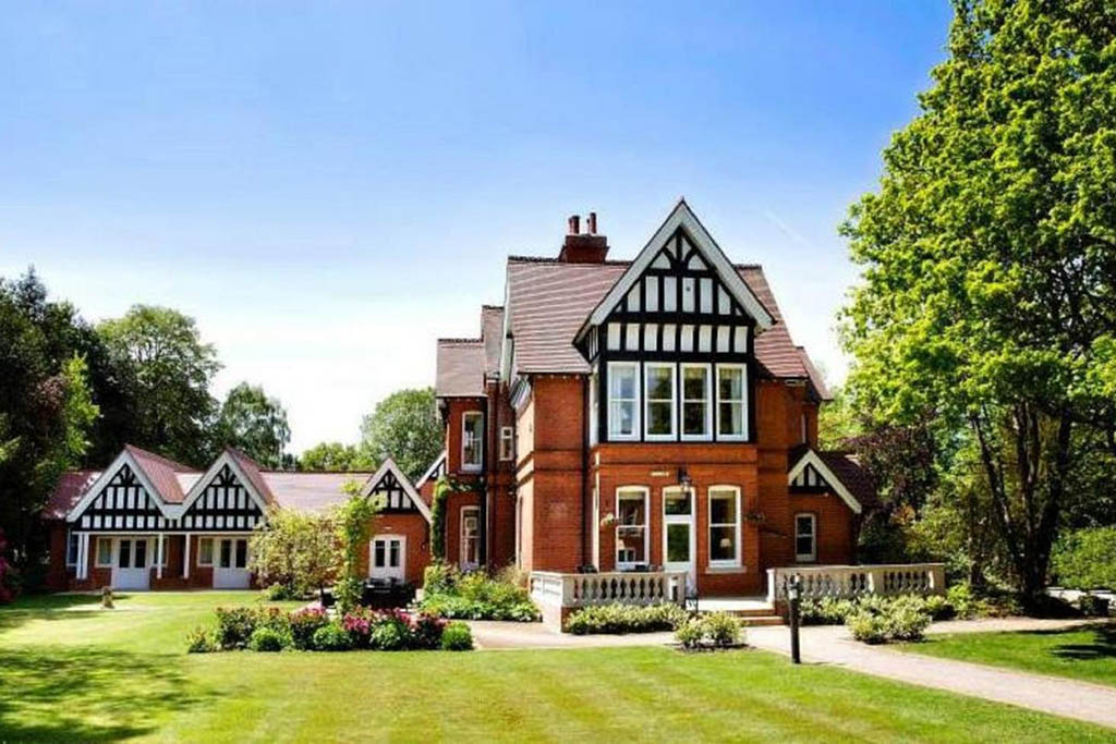 9 gorgeous country house hotels in Lincolnshire [2024 guide]